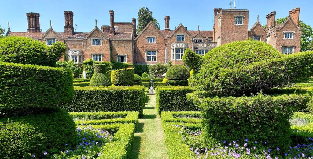 A Regal Escape at Great Fosters Hotel - Luxuriate Life Magazine
